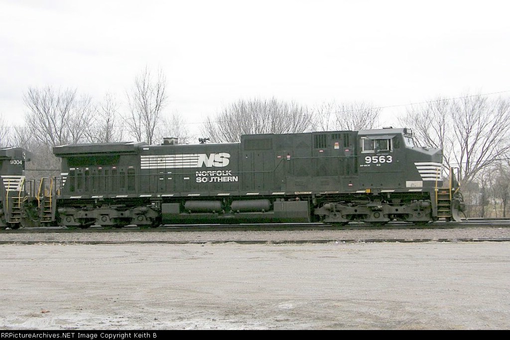 NS 9563